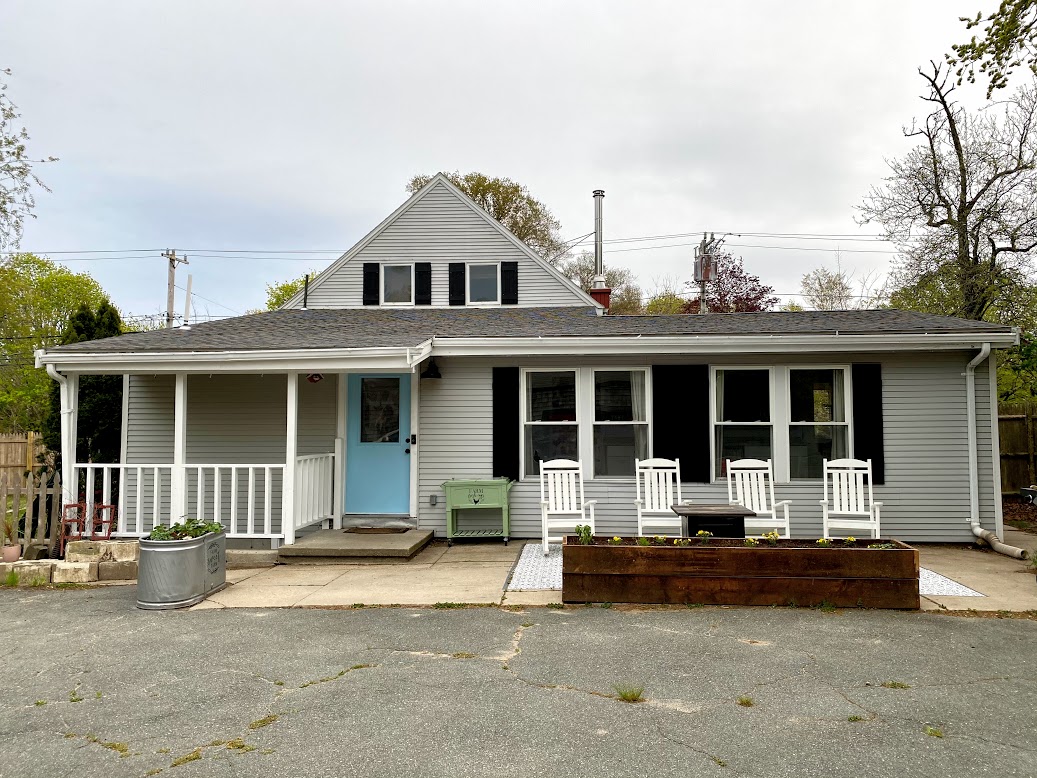 Patio/Back of House Makeover - Old Yankee Farmhouse